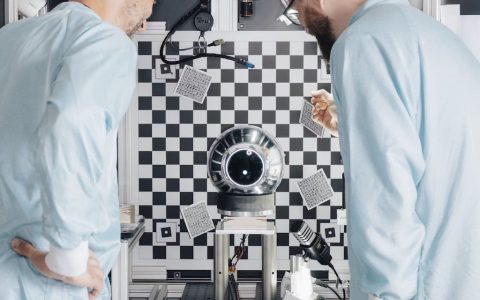 Find your nearest Orb and fully verify your World ID | Worldcoin ...